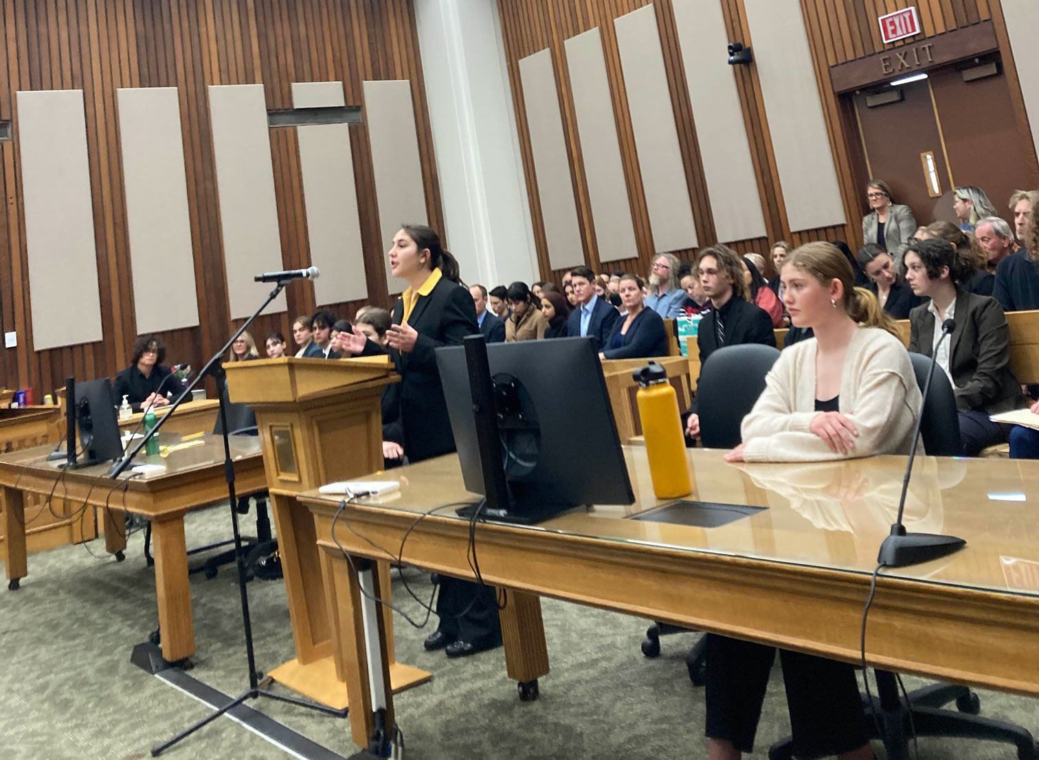 High-stakes drama plays out at Superior Court during mock trial ...